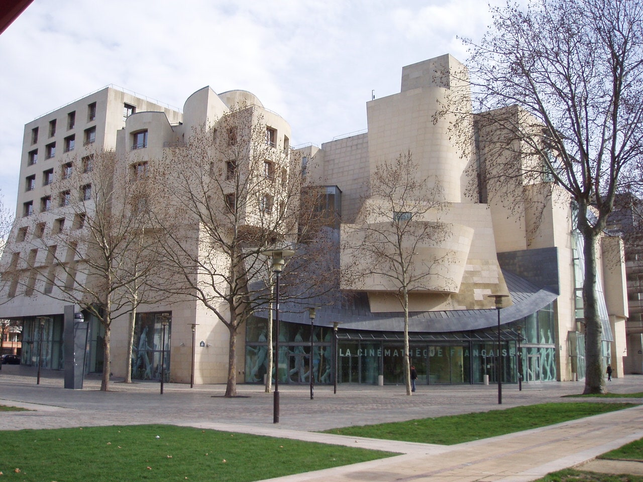 18 of the Best Arthouse/Independent Cinemas in Paris