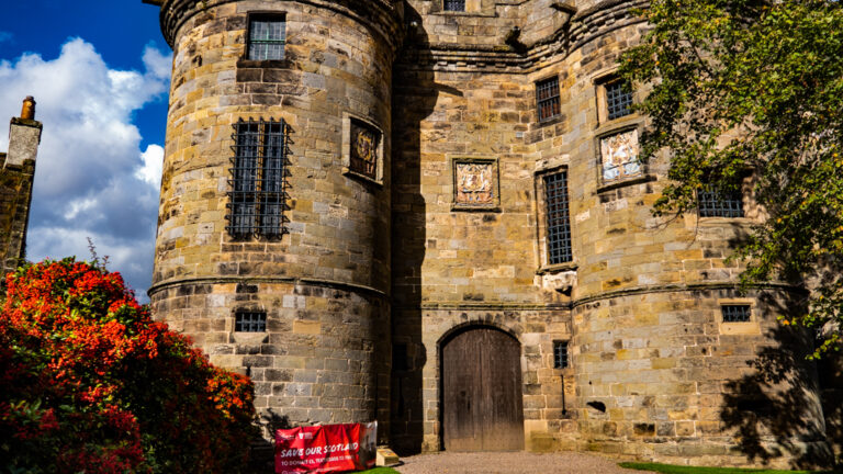 Falkland Outlander Location: 1940s Inverness Guide | Offscreen Tourist