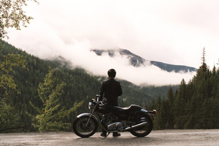 21 Best Canadian Movies to Inspire You to Visit Canada