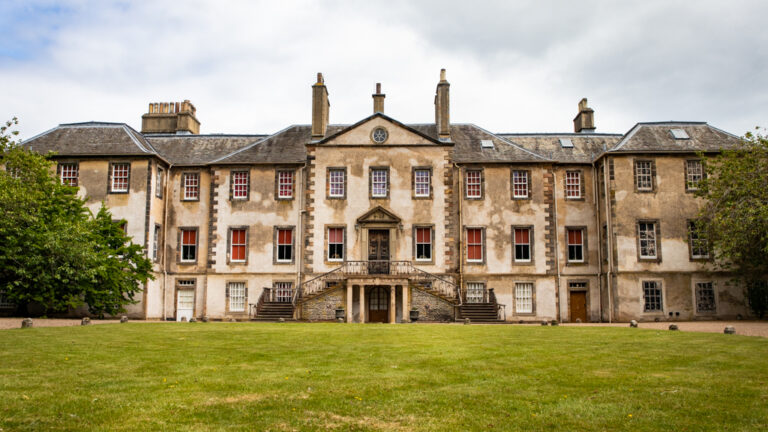 How to Find Filming Locations for Your Next Production
