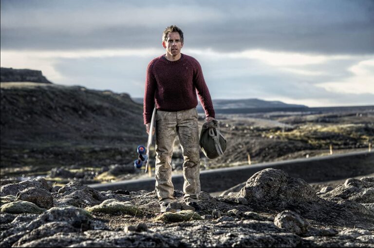 30+ Best Icelandic Movies and TV Shows to Inspire Your Travels